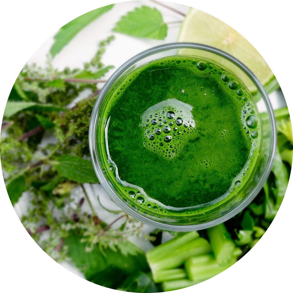 "50 Receitas Detox: Sabores Saudáveis para Transformar sua Rotina"