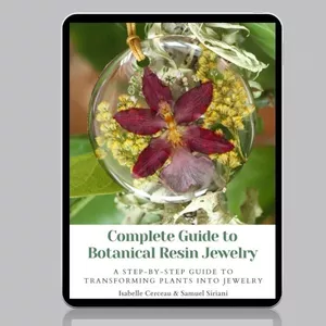 Complete guide to botanical resin jewelry: A step-by-step guide to ...